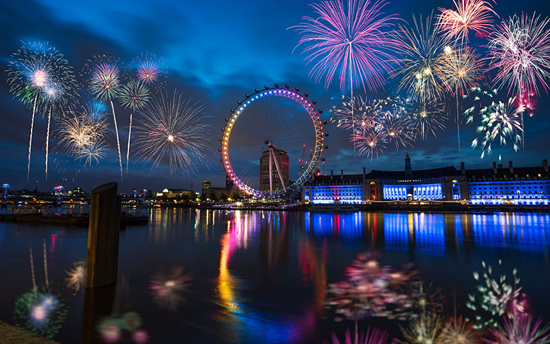 Top Spots to Watch New Year's Eve Fireworks in the UK 2025